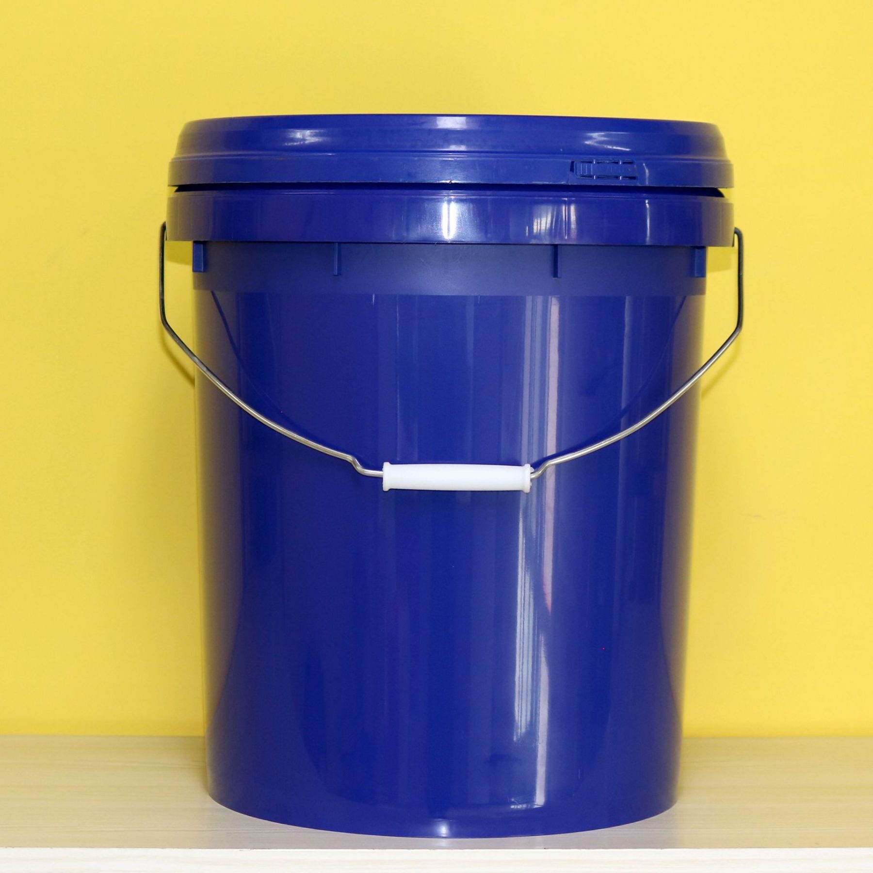 Round Plastic Bucket Manufacturer | Wholesale Custom Bucket Supplier